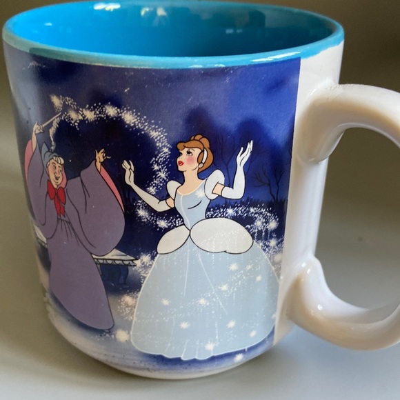 Disney | Kitchen | Disneys Cinderella Clean New Condition Mug | Poshmark